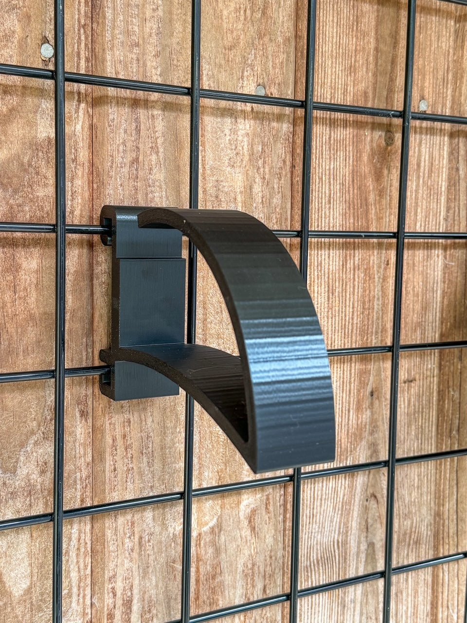 3D Printed Grid Wall Hat Hanger – Lone Star Adhesive