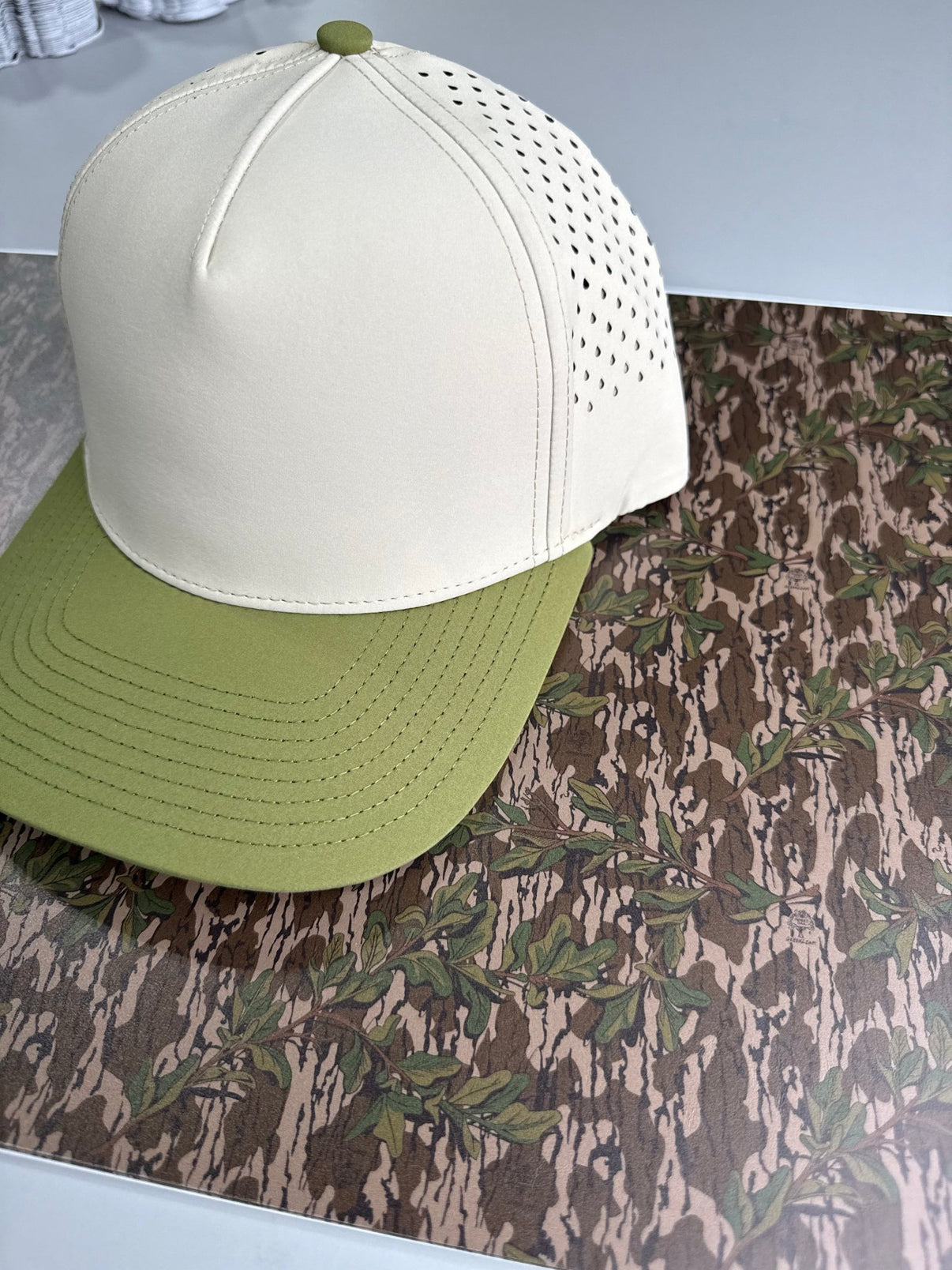 UV Printed Premium Leatherette® Sheets (12x24) - Mossy Oak® Greenleaf ...